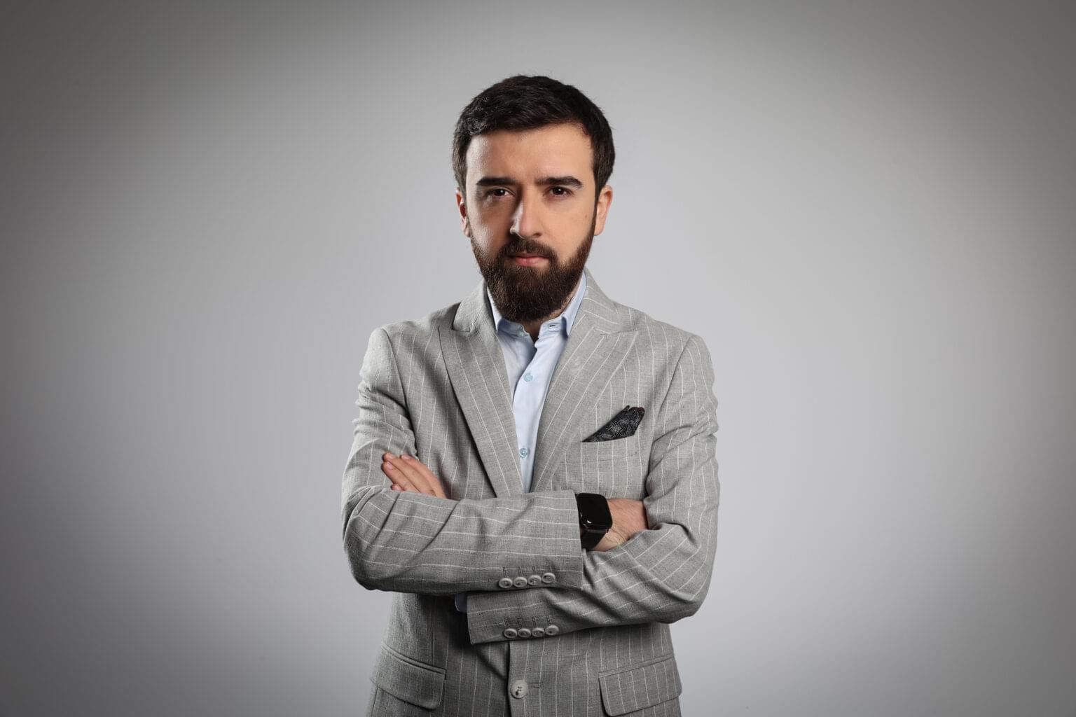 About - Mevlan Kurtishi